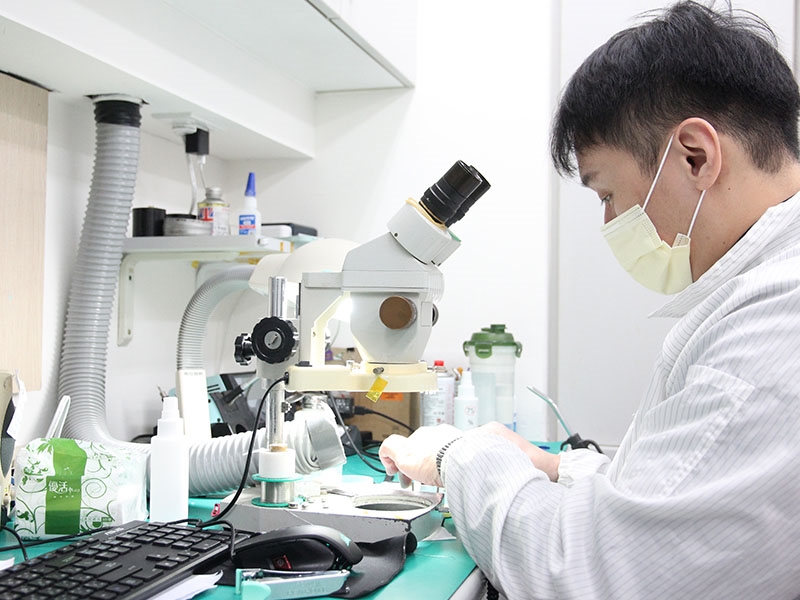 助聽器有保固期嗎？戴多久需要替換？｜博士助聽器